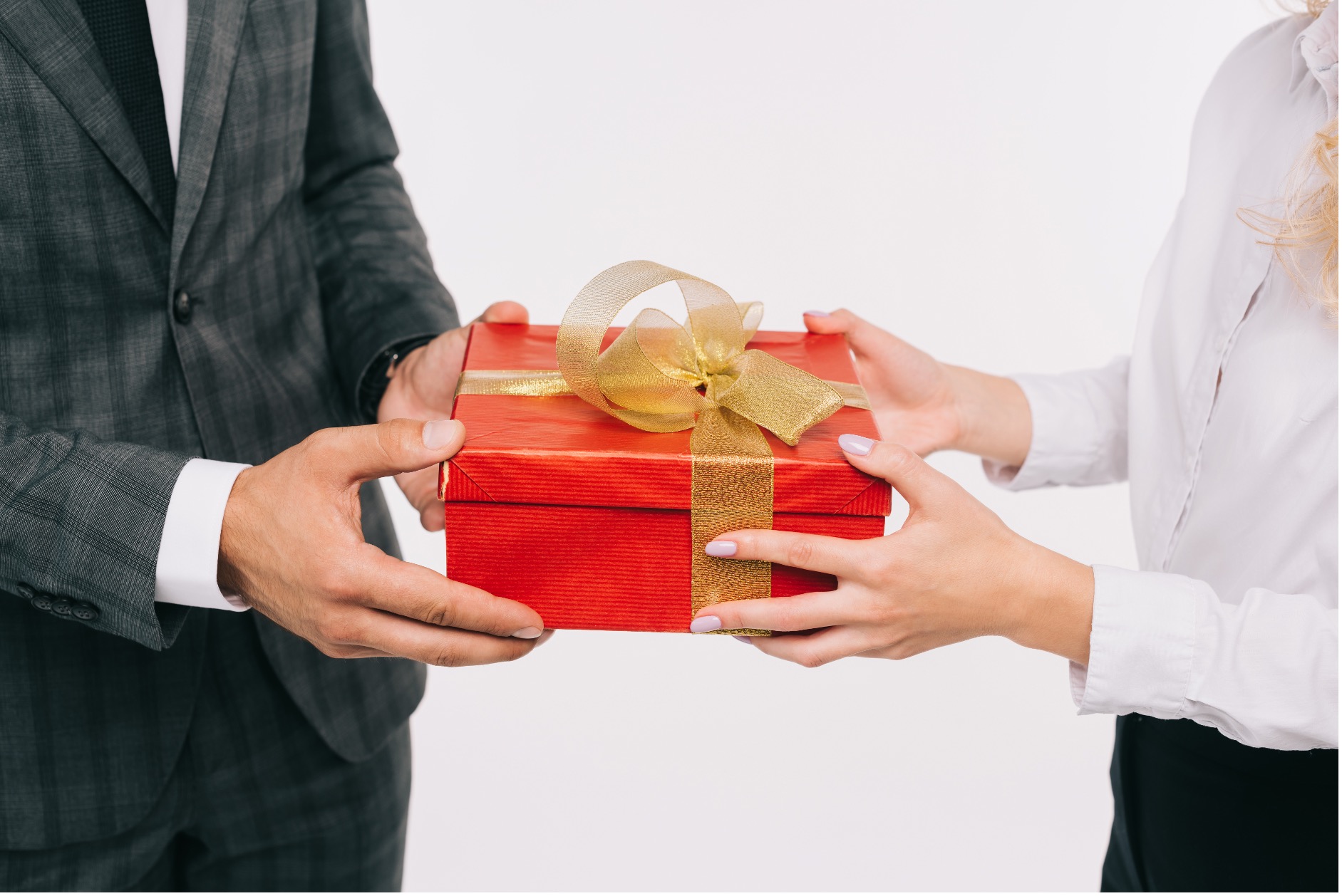 How to Plan Perfect Year-End Gifts: 2026 Step-by-Step Guide